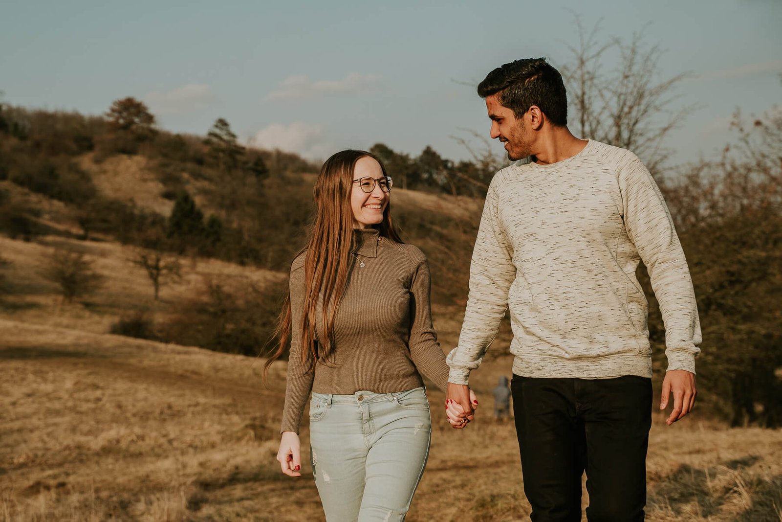 How To Take Couple Photos By Yourself - 6 Tips & Tricks